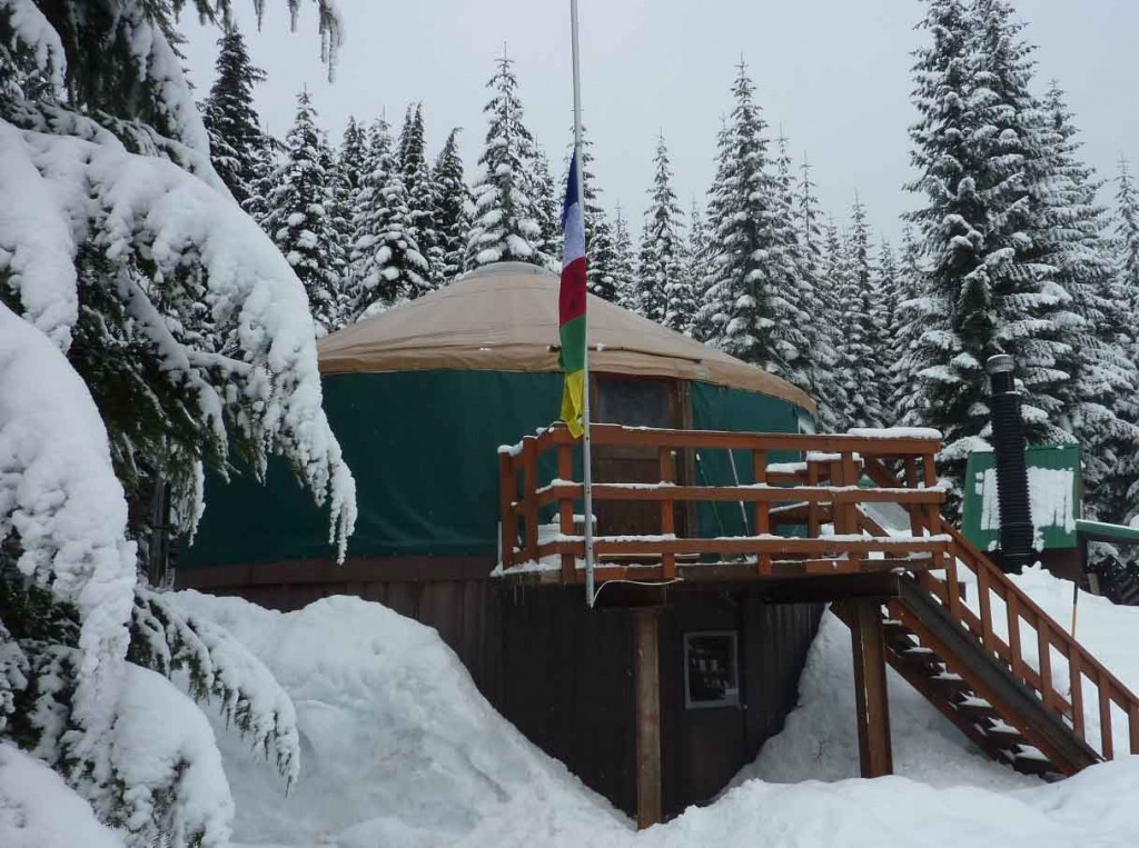 The Yurt - Hut Tripper